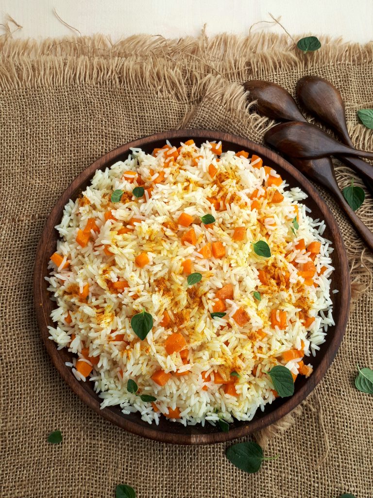 CURRYREIS MIT MÖHREN